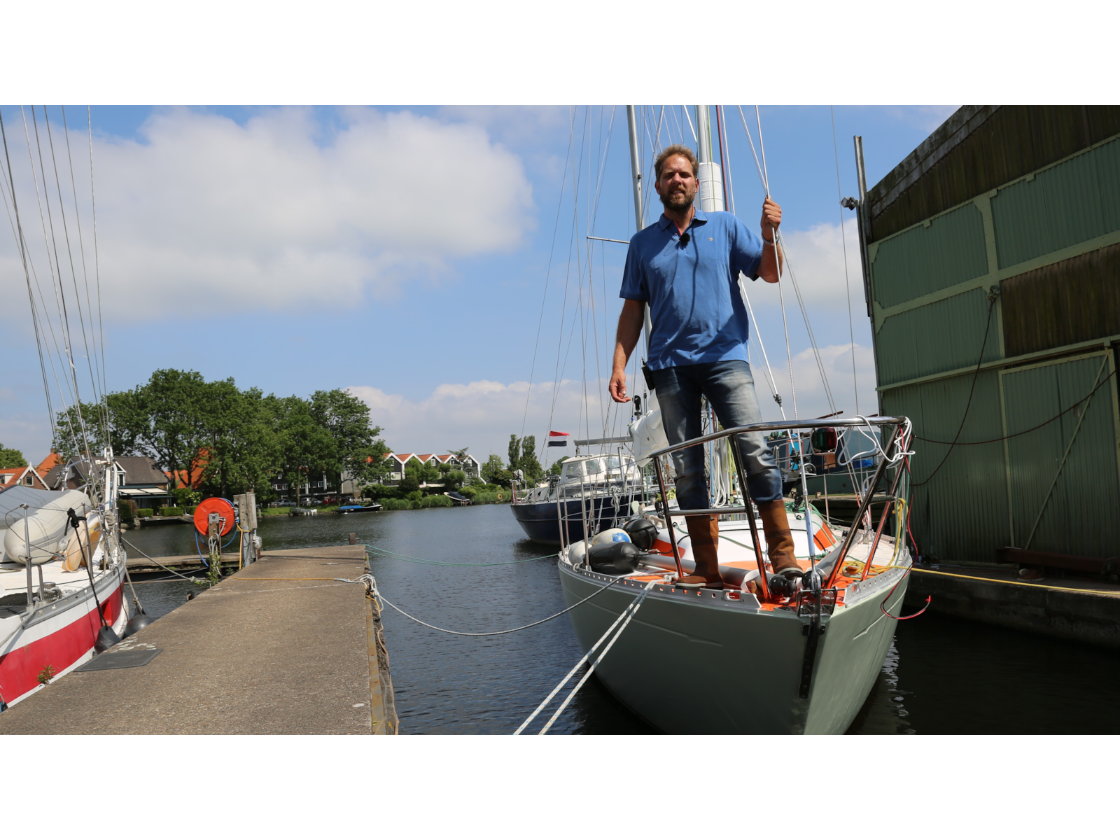 ONVERWACHT BEZOEK OP ZEE VOOR MARK SLATS - watersport-tv