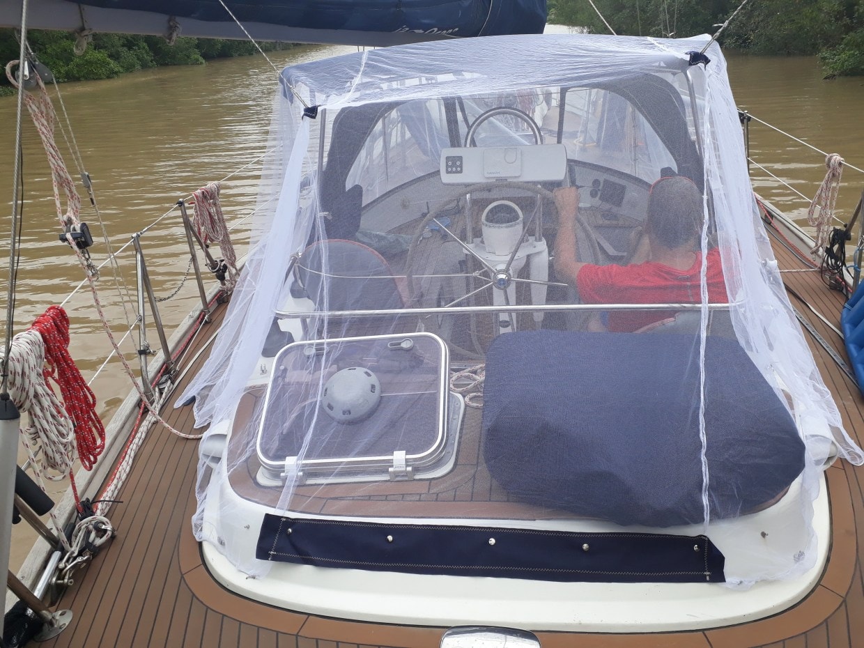 HOOGSPANNING IN SURINAME - watersport-tv