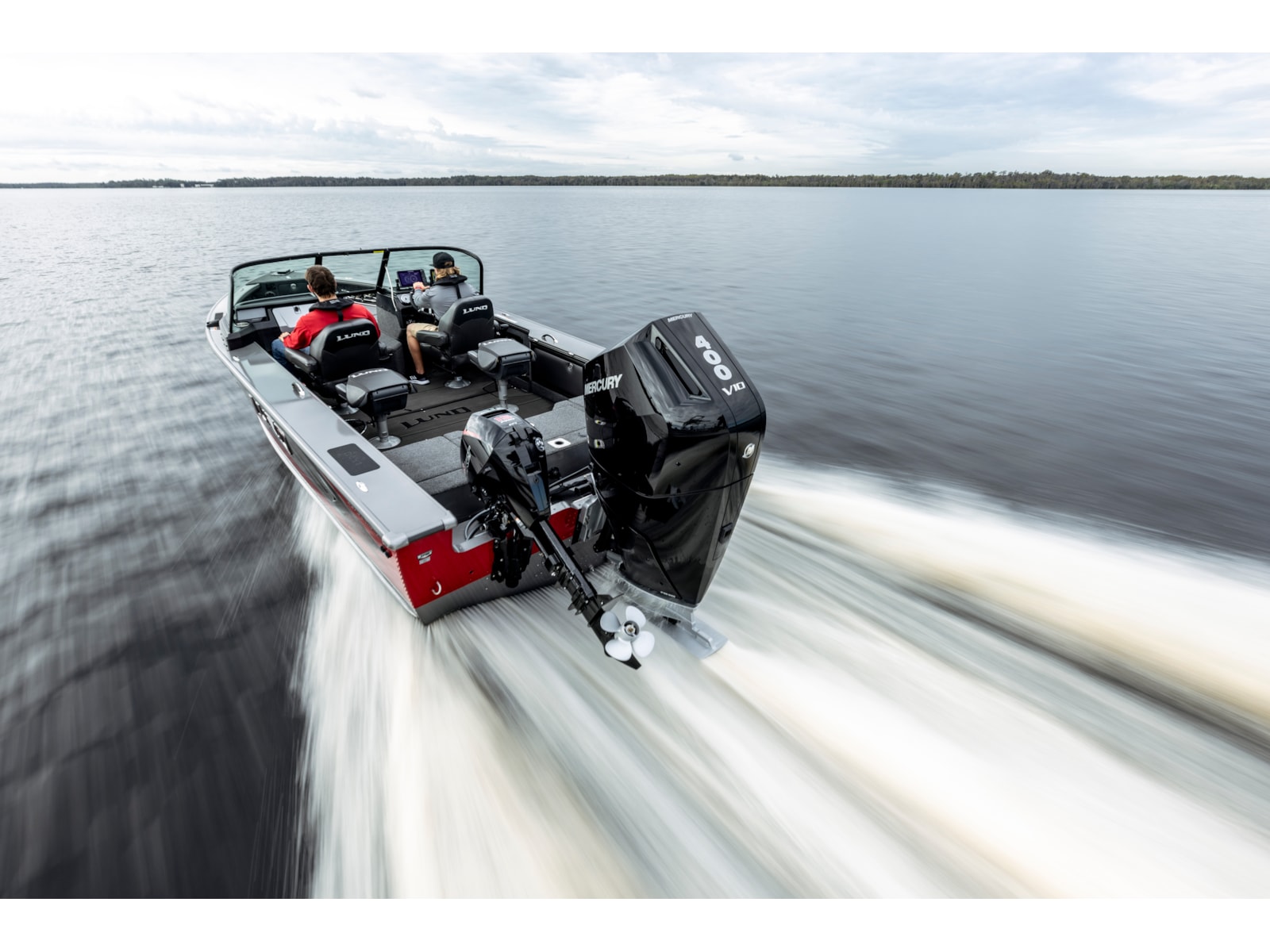 Mercury Marine introduceert V10 BB-motor - watersport-tv