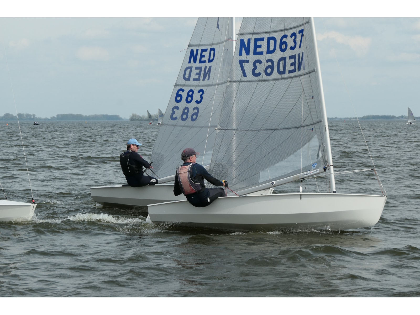 Solo-zeiler Pim van Vugt Nederlands Sprint kampioen - watersport-tv